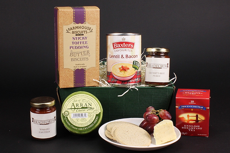 The Arran Luxury Hamper Box delivered in UK